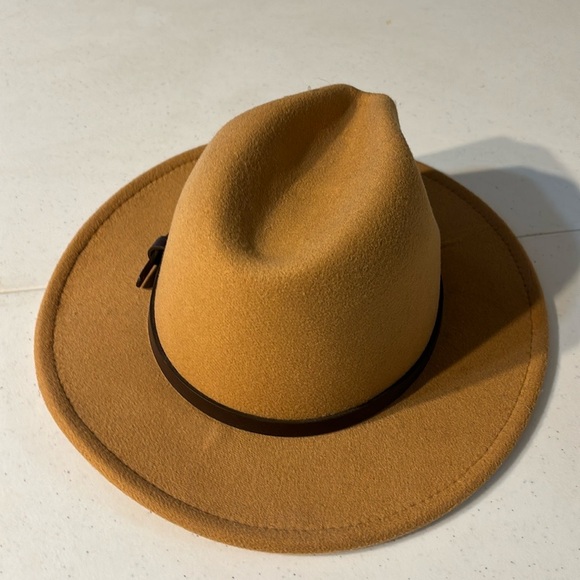 Accessories | Stylish Tan Fedora Hat | Poshmark